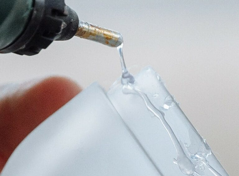 Amazing Uses of Super Glue for Emergencies - Prepper Blog